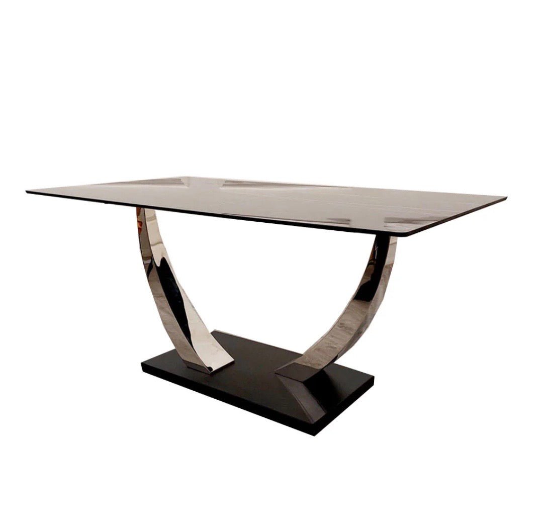 Venus Dining Table with 4 Flora Chairs