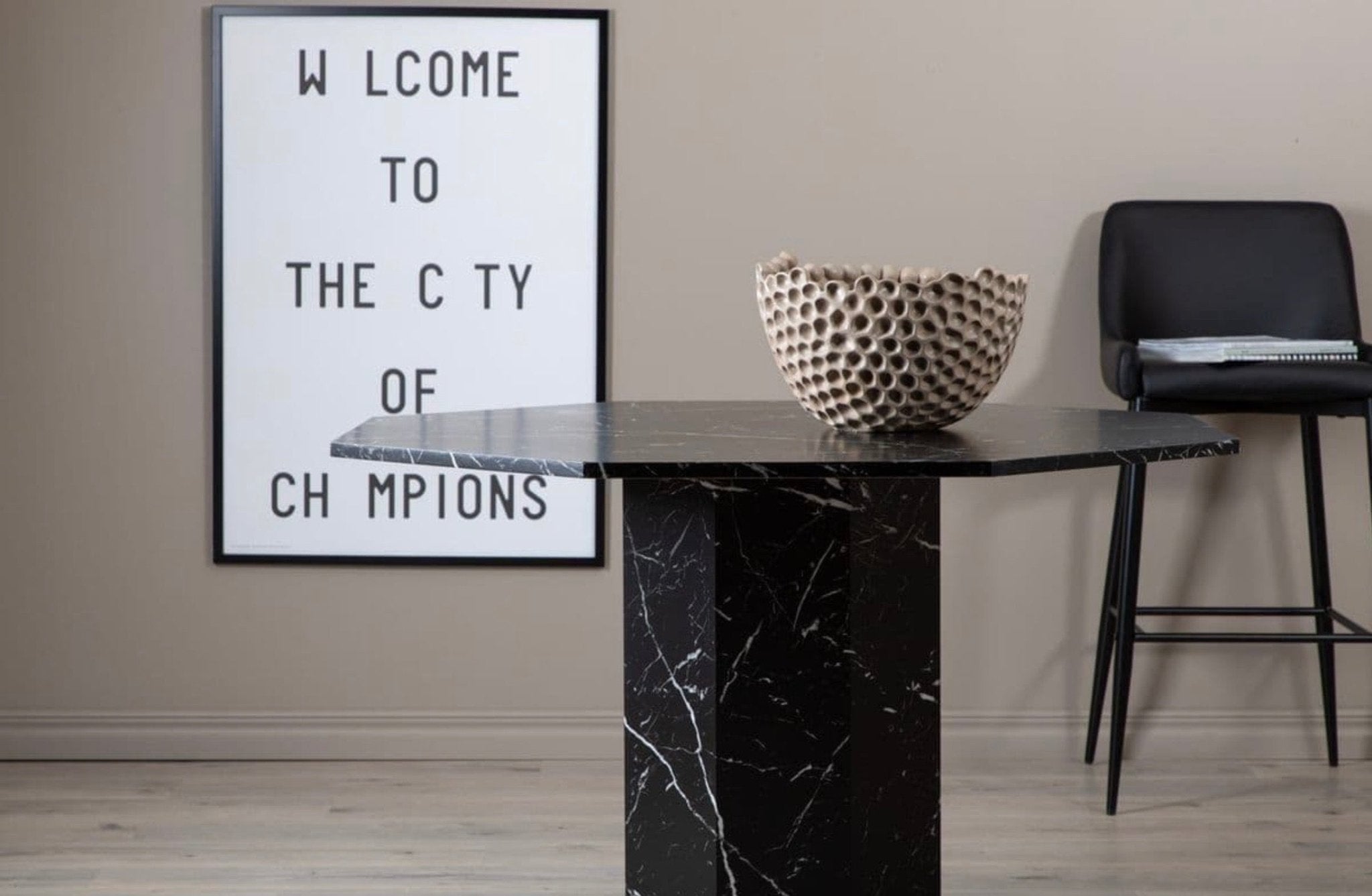 Marbs Black Round Dining Table
